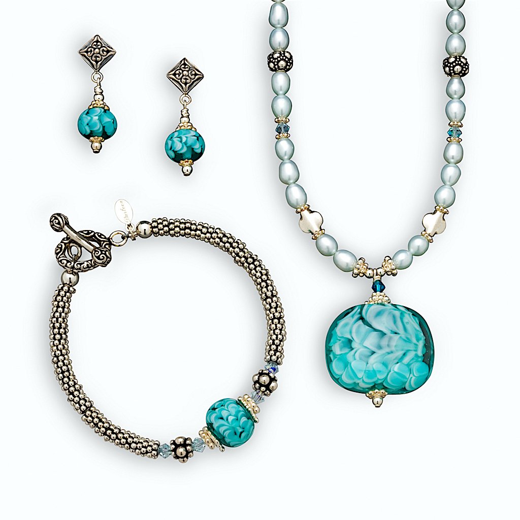 Sea Foam Jewelry Collection – Nixon Art Glass